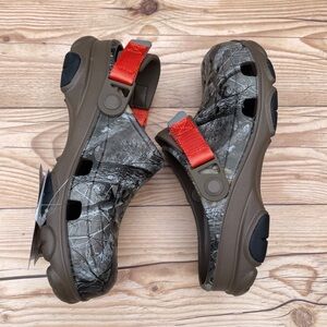 CROCS | Shoes | Crocs Realtree Edge Allterrain Clog | Poshmark